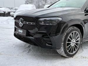Melns Mercedes-Benz GLE 400 2025 Viļņa, ar dzinēja tilpumu 2.00 L un nobraukumu 10 tūkst. km par 94900 €, foto 9 vietnē AUTOMOTO.COM.LV