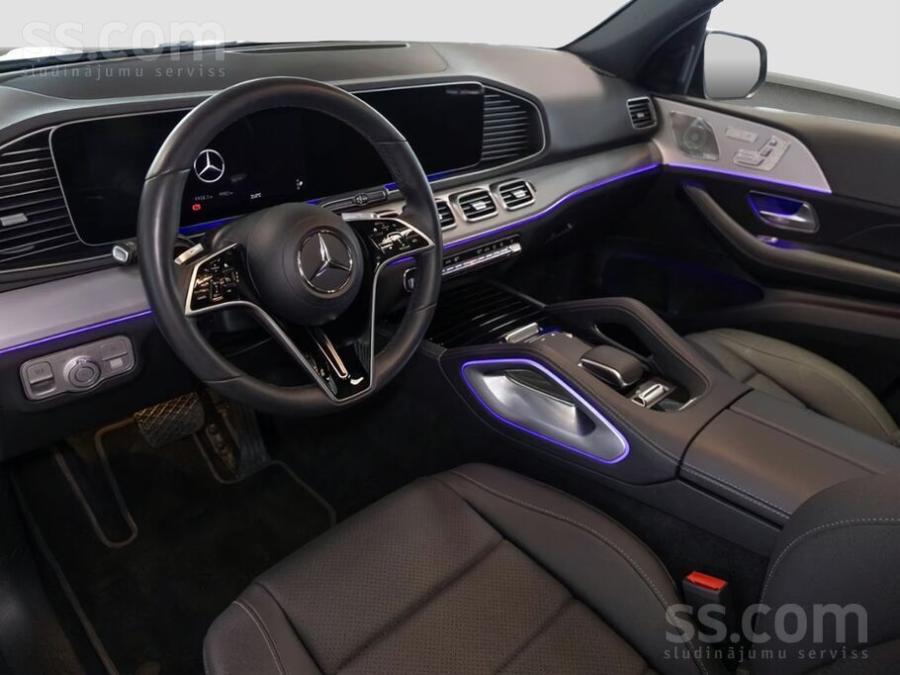Melns Mercedes-Benz GLE 400 2025 Rīga, ar dzinēja tilpumu 2.00 L un nobraukumu 10 tūkst. km par 86990 €, foto 4 vietnē AUTOMOTO.COM.LV