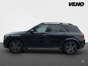 Black Mercedes-Benz GLE 400 2023 in Vilnius, with an engine capacity of 2.00 L and mileage of 93 thousand km for 66600 €, photo 3 on AUTOMOTO.COM.LV