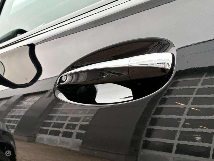 Black Mercedes-Benz GLE 400 2023 in Vilnius, with an engine capacity of 2.00 L and mileage of 93 thousand km for 66600 €, photo 15 on AUTOMOTO.COM.LV