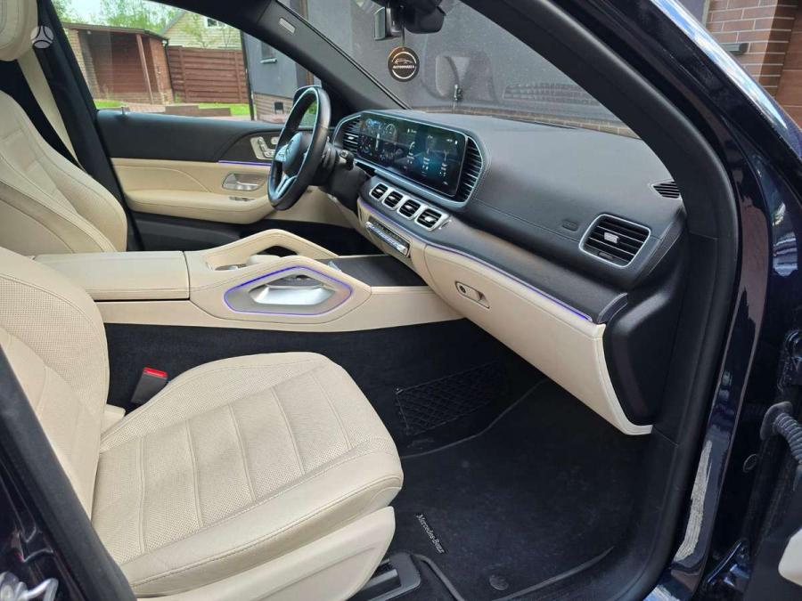 Zils Mercedes-Benz GLE 400 2021 Utena, ar dzinēja tilpumu 2.93 L un nobraukumu 106 tūkst. km par 55000 €, foto 11 vietnē AUTOMOTO.COM.LV