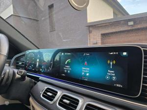 Zils Mercedes-Benz GLE 400 2021 Utena, ar dzinēja tilpumu 2.93 L un nobraukumu 106 tūkst. km par 55000 €, foto 13 vietnē AUTOMOTO.COM.LV