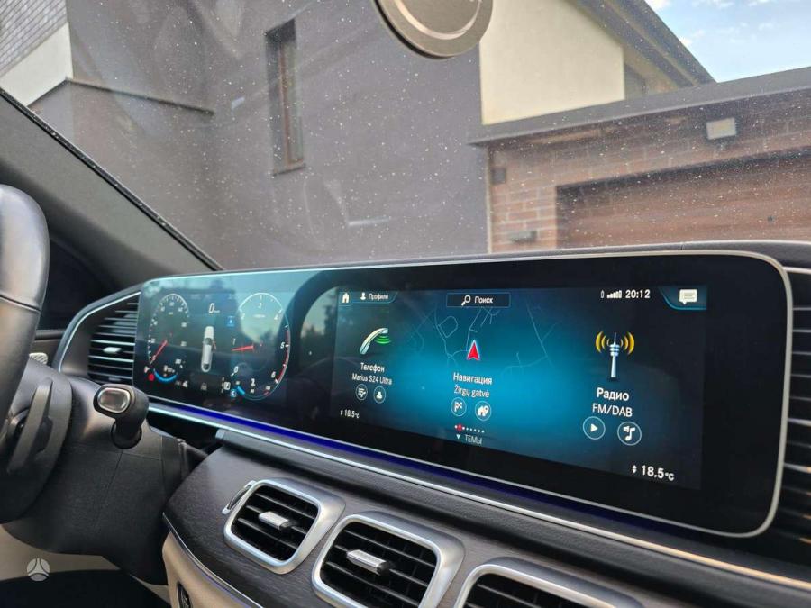 Zils Mercedes-Benz GLE 400 2021 Utena, ar dzinēja tilpumu 2.93 L un nobraukumu 106 tūkst. km par 55000 €, foto 13 vietnē AUTOMOTO.COM.LV