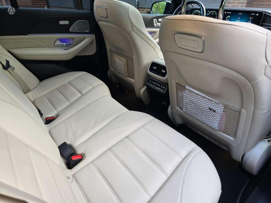 Zils Mercedes-Benz GLE 400 2021 Utena, ar dzinēja tilpumu 2.93 L un nobraukumu 106 tūkst. km par 55000 €, foto 15 vietnē AUTOMOTO.COM.LV