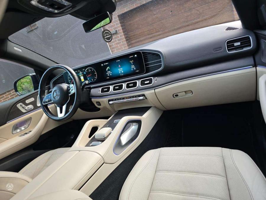 Zils Mercedes-Benz GLE 400 2021 Utena, ar dzinēja tilpumu 2.93 L un nobraukumu 106 tūkst. km par 55000 €, foto 25 vietnē AUTOMOTO.COM.LV