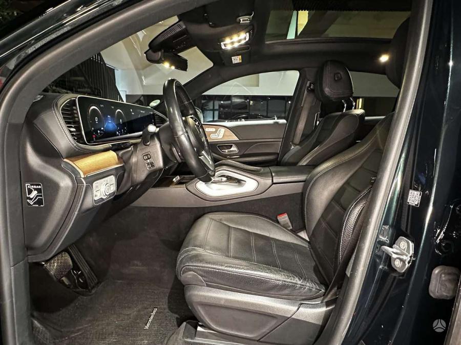 Green Mercedes-Benz GLE 400 2020 in Vilnius, with an engine capacity of 2.93 L and mileage of 95 thousand km for 75000 €, photo 14 on AUTOMOTO.COM.LV