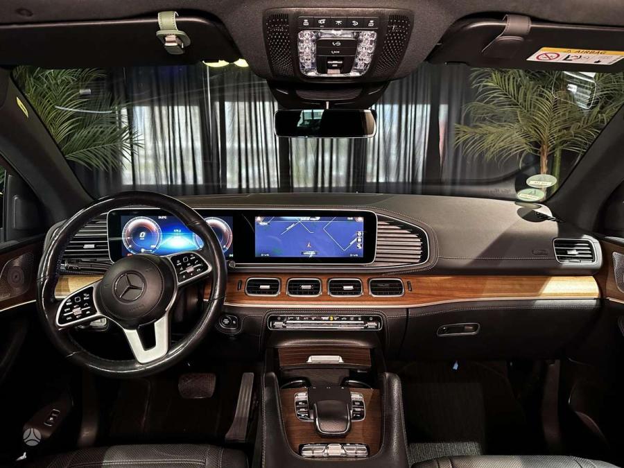 Green Mercedes-Benz GLE 400 2020 in Vilnius, with an engine capacity of 2.93 L and mileage of 95 thousand km for 75000 €, photo 36 on AUTOMOTO.COM.LV