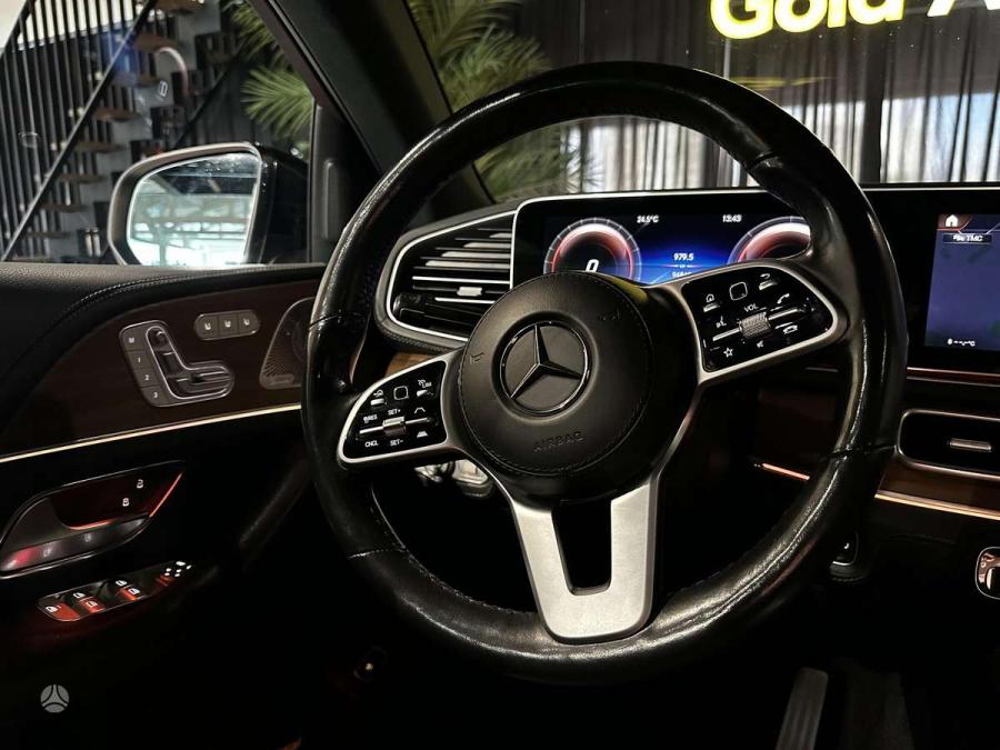Green Mercedes-Benz GLE 400 2020 in Vilnius, with an engine capacity of 2.93 L and mileage of 95 thousand km for 75000 €, photo 37 on AUTOMOTO.COM.LV