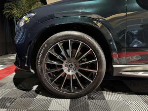Green Mercedes-Benz GLE 400 2020 in Vilnius, with an engine capacity of 2.93 L and mileage of 95 thousand km for 75000 €, photo 49 on AUTOMOTO.COM.LV