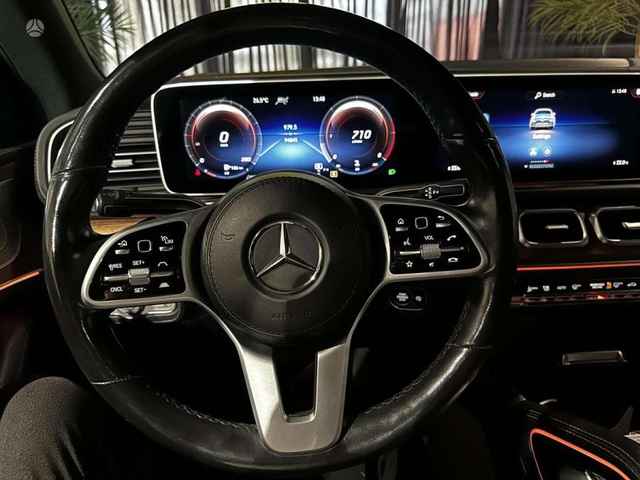Green Mercedes-Benz GLE 400 2020 in Vilnius, with an engine capacity of 2.93 L and mileage of 95 thousand km for 75000 €, photo 50 on AUTOMOTO.COM.LV