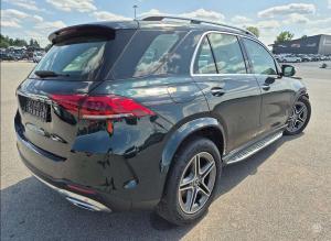 Green Mercedes-Benz GLE 400 2023 in Klaipeda, with an engine capacity of 2.93 L and mileage of 58 thousand km for 12700 €, photo 5 on AUTOMOTO.COM.LV