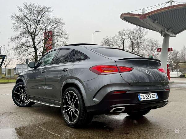 Pelēks Mercedes-Benz GLE 400 2020 Tauragė, ar dzinēja tilpumu 2.93 L un nobraukumu 200 tūkst. km par 48900 €, foto 9 vietnē AUTOMOTO.COM.LV