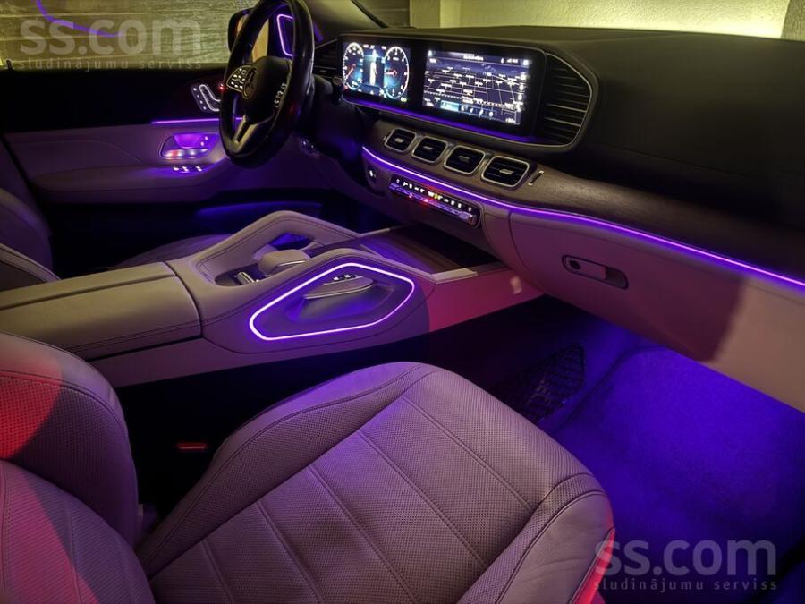 Grey Mercedes-Benz GLE 400 2020 in Riga, with an engine capacity of 3.00 L and mileage of 119 thousand km for 57900 €, photo 11 on AUTOMOTO.COM.LV