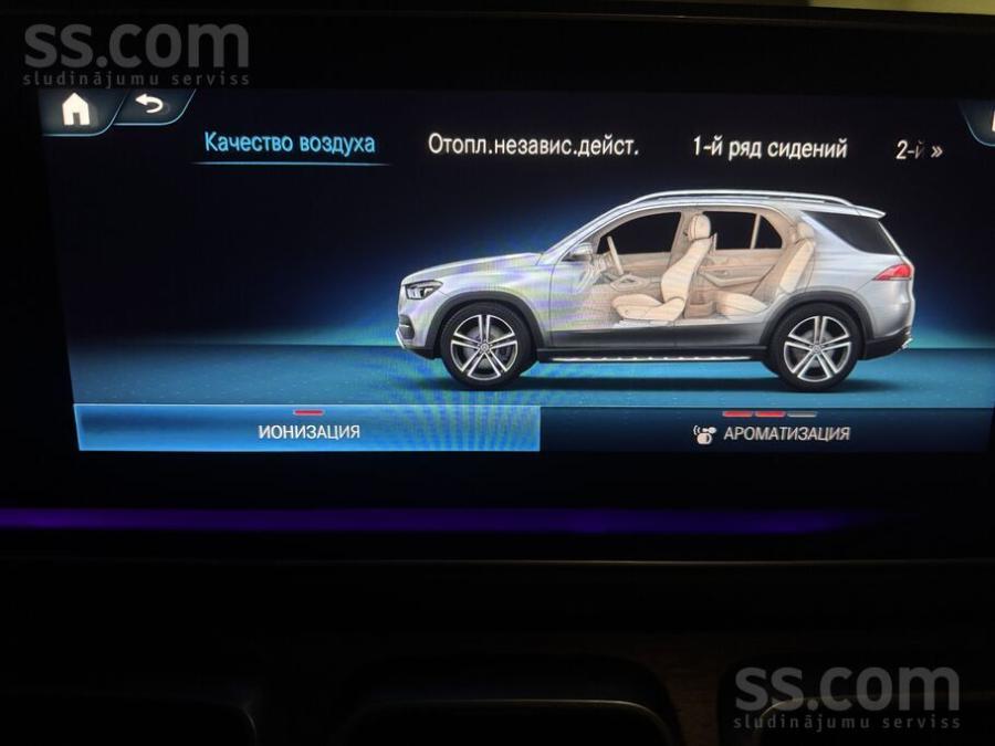 Grey Mercedes-Benz GLE 400 2020 in Riga, with an engine capacity of 3.00 L and mileage of 119 thousand km for 57900 €, photo 17 on AUTOMOTO.COM.LV