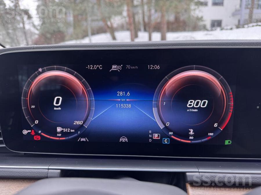 Grey Mercedes-Benz GLE 400 2020 in Riga, with an engine capacity of 3.00 L and mileage of 119 thousand km for 57900 €, photo 23 on AUTOMOTO.COM.LV