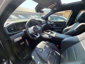 Pelēks Mercedes-Benz GLE 400 2021 Kauņa, ar dzinēja tilpumu 2.93 L un nobraukumu 178 tūkst. km par 54990 €, foto 6 vietnē AUTOMOTO.COM.LV