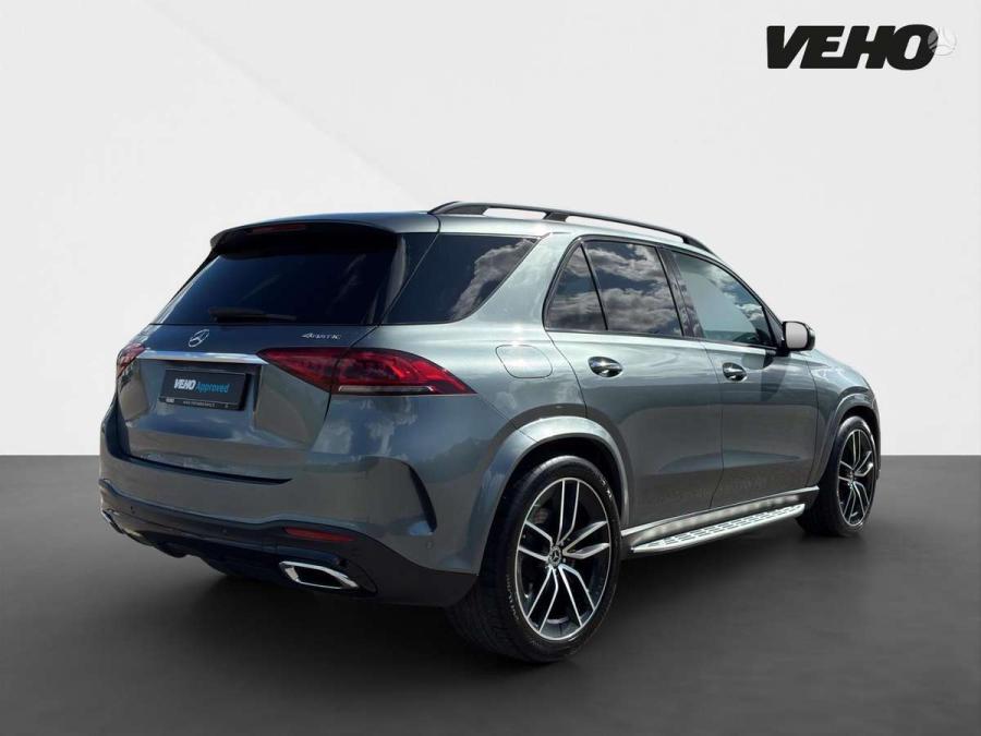 Pelēks Mercedes-Benz GLE 400 2022 Kauņa, ar dzinēja tilpumu 2.93 L un nobraukumu 230 tūkst. km par 43900 €, foto 6 vietnē AUTOMOTO.COM.LV