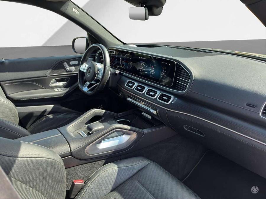 Pelēks Mercedes-Benz GLE 400 2022 Kauņa, ar dzinēja tilpumu 2.93 L un nobraukumu 230 tūkst. km par 43900 €, foto 13 vietnē AUTOMOTO.COM.LV