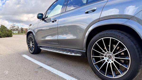 Pelēks Mercedes-Benz GLE 400 2023 Šauļi, ar dzinēja tilpumu 2.93 L un nobraukumu 150 tūkst. km par 54900 €, foto 8 vietnē AUTOMOTO.COM.LV