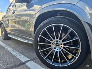 Grey Mercedes-Benz GLE 400 2023 in Siauliai, with an engine capacity of 2.93 L and mileage of 150 thousand km for 54900 €, photo 32 on AUTOMOTO.COM.LV