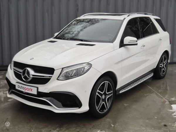 Balts Mercedes-Benz GLE 400 2016 Viļņa, ar dzinēja tilpumu 3.00 L un nobraukumu 245 tūkst. km par 18000 €, foto 1 vietnē AUTOMOTO.COM.LV