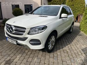 Белый Мерседес ГЛE 400 2017 в Рига, объемом двигателя 2.90 л и пробегом 105 тыс. км за 26900 €, фото 3 на AUTOMOTO.COM.LV