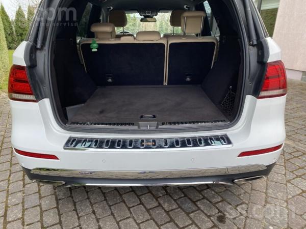 Balts Mercedes-Benz GLE 400 2017 Rīga, ar dzinēja tilpumu 2.90 L un nobraukumu 105 tūkst. km par 26900 €, foto 9 vietnē AUTOMOTO.COM.LV