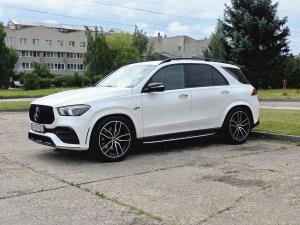 White Mercedes-Benz GLE 400 2020 in Vilnius, with an engine capacity of 2.93 L and mileage of 114 thousand km for 49000 €, photo 3 on AUTOMOTO.COM.LV