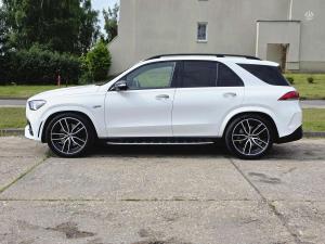 White Mercedes-Benz GLE 400 2020 in Vilnius, with an engine capacity of 2.93 L and mileage of 114 thousand km for 49000 €, photo 4 on AUTOMOTO.COM.LV