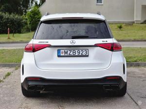 White Mercedes-Benz GLE 400 2020 in Vilnius, with an engine capacity of 2.93 L and mileage of 114 thousand km for 49000 €, photo 6 on AUTOMOTO.COM.LV