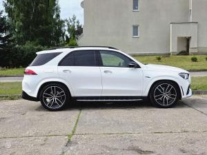 White Mercedes-Benz GLE 400 2020 in Vilnius, with an engine capacity of 2.93 L and mileage of 114 thousand km for 49000 €, photo 8 on AUTOMOTO.COM.LV
