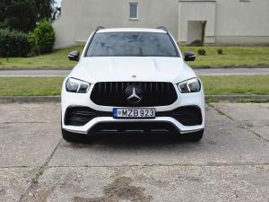 White Mercedes-Benz GLE 400 2020 in Vilnius, with an engine capacity of 2.93 L and mileage of 114 thousand km for 49000 €, photo 10 on AUTOMOTO.COM.LV