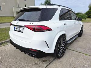 White Mercedes-Benz GLE 400 2020 in Vilnius, with an engine capacity of 2.93 L and mileage of 114 thousand km for 49000 €, photo 15 on AUTOMOTO.COM.LV