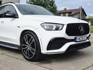 White Mercedes-Benz GLE 400 2020 in Vilnius, with an engine capacity of 2.93 L and mileage of 114 thousand km for 49000 €, photo 17 on AUTOMOTO.COM.LV