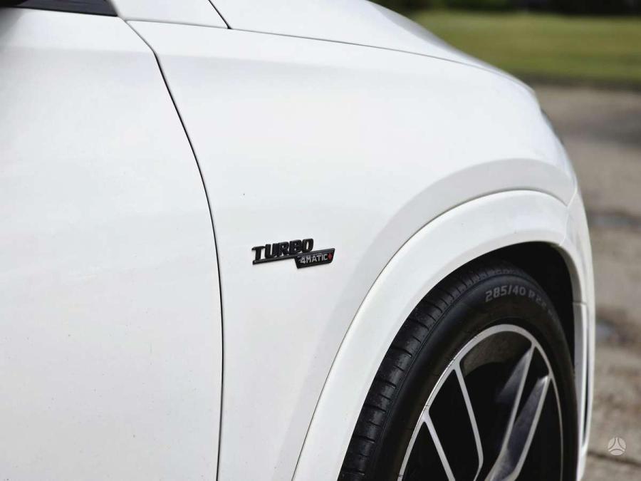 White Mercedes-Benz GLE 400 2020 in Vilnius, with an engine capacity of 2.93 L and mileage of 114 thousand km for 49000 €, photo 33 on AUTOMOTO.COM.LV