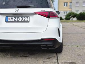 White Mercedes-Benz GLE 400 2020 in Vilnius, with an engine capacity of 2.93 L and mileage of 114 thousand km for 49000 €, photo 41 on AUTOMOTO.COM.LV