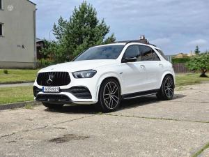 White Mercedes-Benz GLE 400 2020 in Vilnius, with an engine capacity of 2.93 L and mileage of 114 thousand km for 49000 €, photo 53 on AUTOMOTO.COM.LV