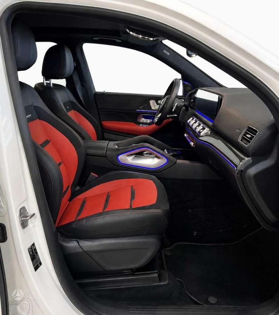 White Mercedes-Benz GLE 400 2020 in Kaunas, with an engine capacity of 2.93 L and mileage of 214 thousand km for 42900 €, photo 7 on AUTOMOTO.COM.LV