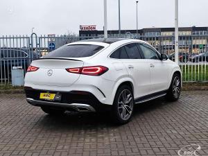 Balts Mercedes-Benz GLE 400 2021 Klaipėda, ar dzinēja tilpumu 3.00 L un nobraukumu 94 tūkst. km par 64900 €, foto 3 vietnē AUTOMOTO.COM.LV