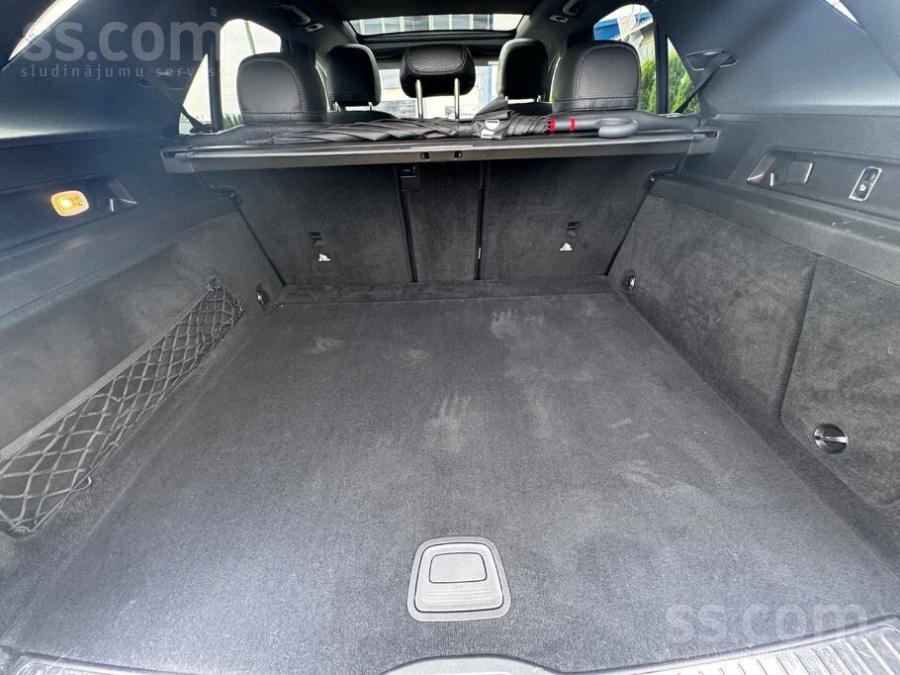 Balts Mercedes-Benz GLE 400 2022 Rīga, ar dzinēja tilpumu 2.90 L un nobraukumu 59 tūkst. km par 65900 €, foto 9 vietnē AUTOMOTO.COM.LV