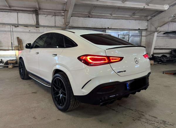 Balts Mercedes-Benz GLE 400 2023 Ukmergė, ar dzinēja tilpumu 2.93 L un nobraukumu 58 tūkst. km par 39950 €, foto 4 vietnē AUTOMOTO.COM.LV