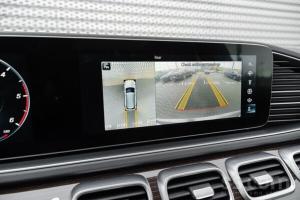 Желтый Мерседес ГЛE 400 2020 в Рига, объемом двигателя 3.00 л и пробегом 73 тыс. км за 57000 €, фото 22 на AUTOMOTO.COM.LV