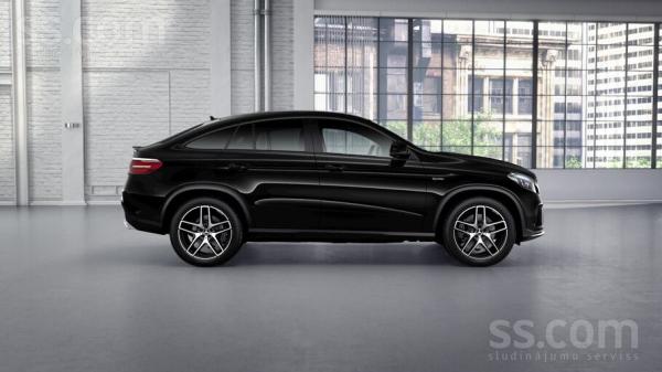 Черный Мерседес GLE 43 AMG 2017 в Рига, объемом двигателя 3.00 л и пробегом 170 тыс. км за 29900 €, фото 3 на AUTOMOTO.COM.LV