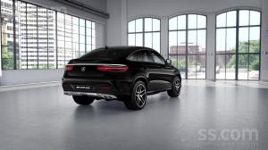 Черный Мерседес GLE 43 AMG 2017 в Рига, объемом двигателя 3.00 л и пробегом 170 тыс. км за 29900 €, фото 5 на AUTOMOTO.COM.LV