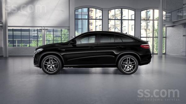 Черный Мерседес GLE 43 AMG 2017 в Рига, объемом двигателя 3.00 л и пробегом 170 тыс. км за 29900 €, фото 6 на AUTOMOTO.COM.LV