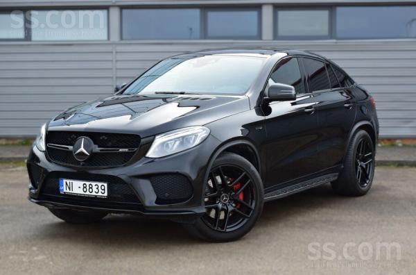 Мерседес GLE 43 AMG 2017 в Рига на AUTOMOTO.COM.LV Черный Мерседес GLE 43 AMG 2017 в Рига, объемом двигателя 3.00 л и пробегом 170 тыс. км за 29990 €, фото 1 на AUTOMOTO.COM.LV