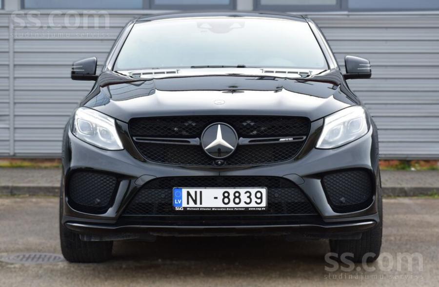 Черный Мерседес GLE 43 AMG 2017 в Рига, объемом двигателя 3.00 л и пробегом 170 тыс. км за 29990 €, фото 3 на AUTOMOTO.COM.LV