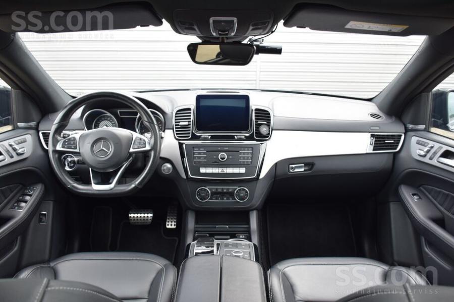 Черный Мерседес GLE 43 AMG 2017 в Рига, объемом двигателя 3.00 л и пробегом 170 тыс. км за 29990 €, фото 15 на AUTOMOTO.COM.LV