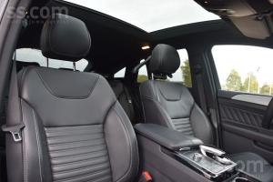 Черный Мерседес GLE 43 AMG 2017 в Рига, объемом двигателя 3.00 л и пробегом 170 тыс. км за 29990 €, фото 18 на AUTOMOTO.COM.LV