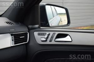 Черный Мерседес GLE 43 AMG 2017 в Рига, объемом двигателя 3.00 л и пробегом 170 тыс. км за 29990 €, фото 19 на AUTOMOTO.COM.LV